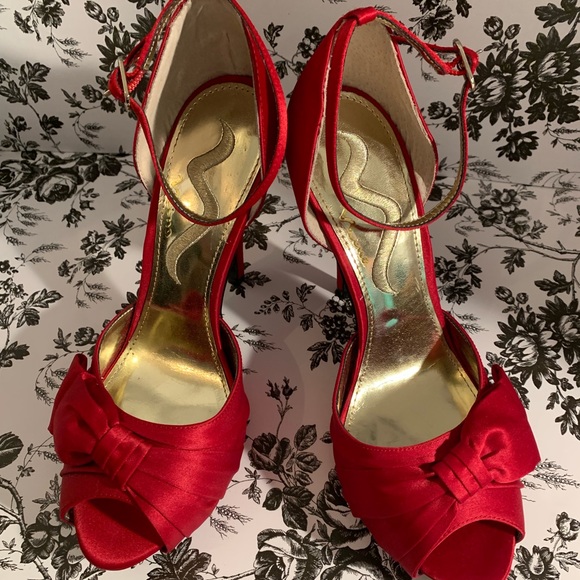 Nina | Shoes | Nina Size 8 Red Satin High Heels | Poshmark